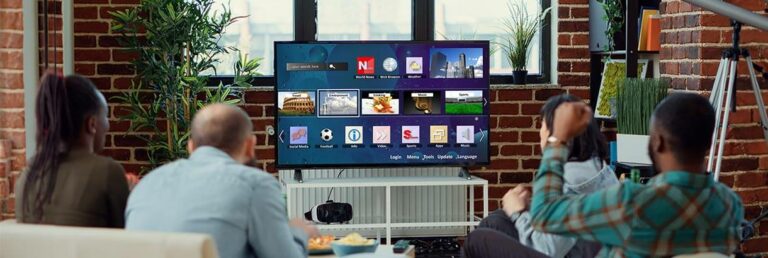 The Fundamentals of OOH: DOOH vs programmatic DOOH - Perion